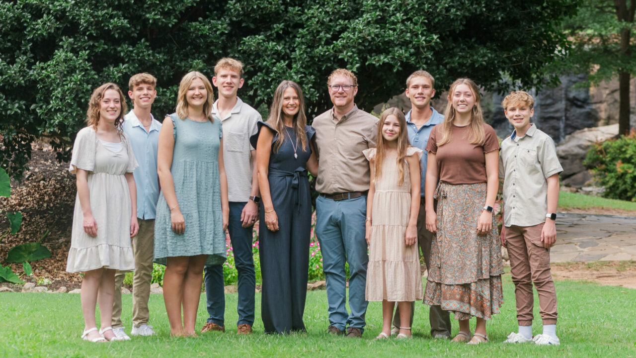 Frazor Team | Evangelistic and Musical Team